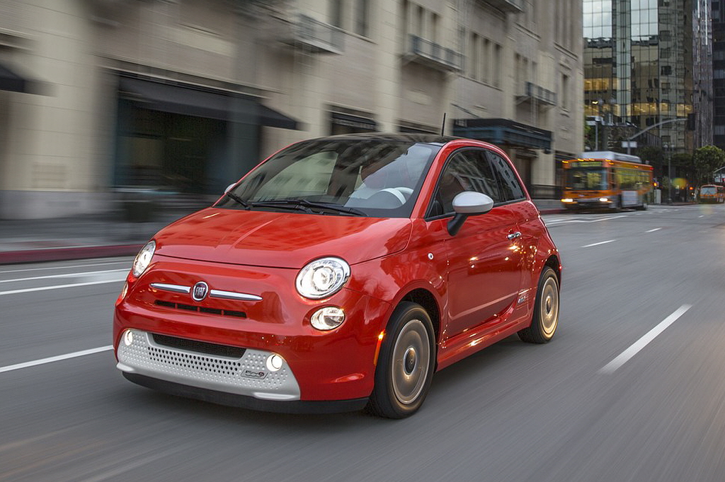 FCA 회장 "10년 내에 완전 자율주행 가능할 것"