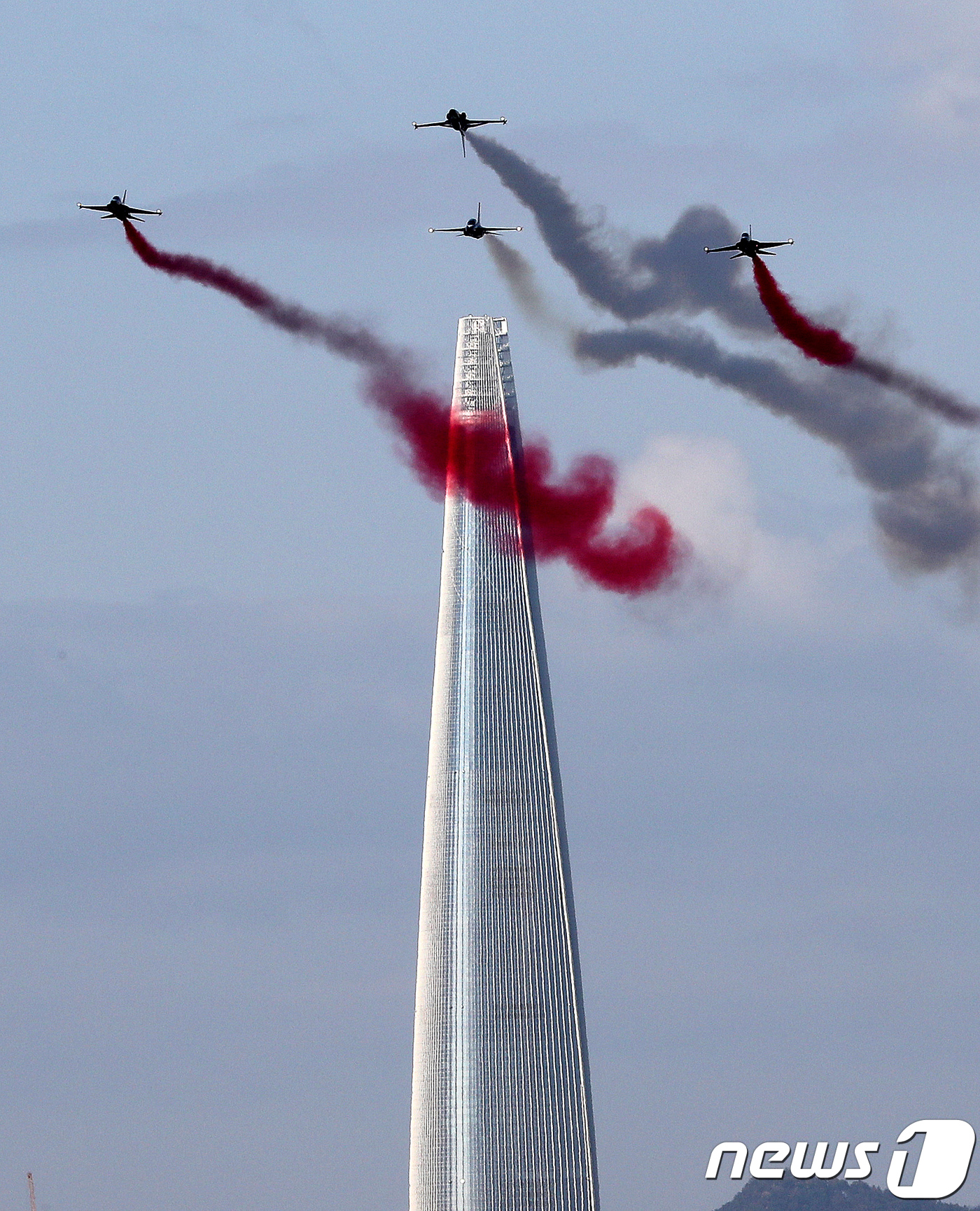 도심 속 곡예비행