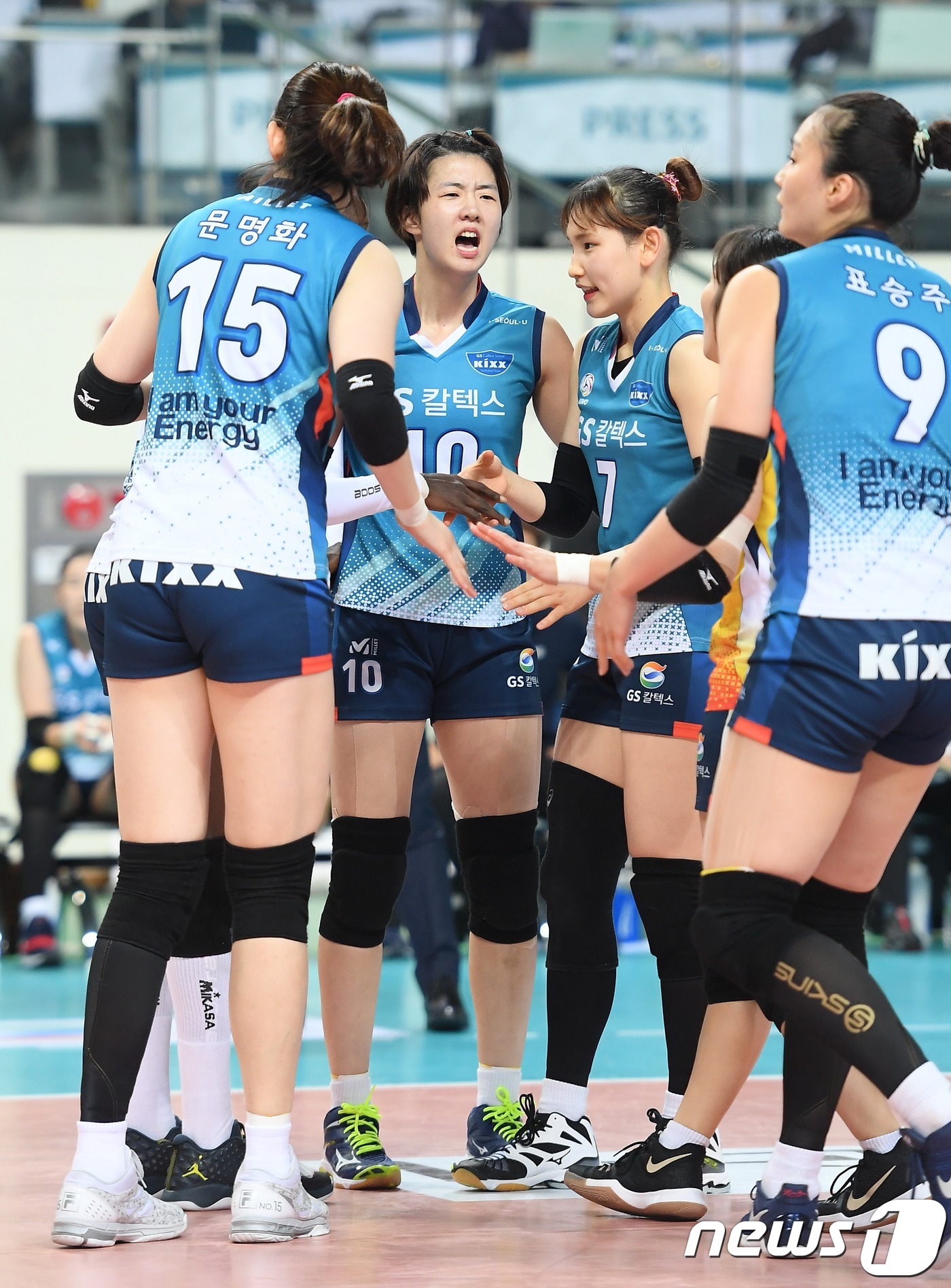 GS칼텍스, KGC인삼공사에 시즌 첫 '셧아웃' 완승