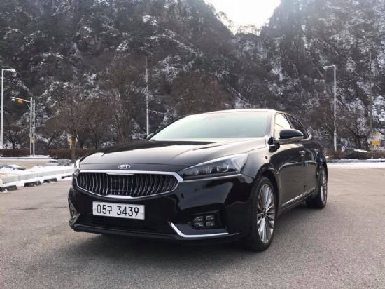 2분 동안 스스로 주행하는 기아차 2018 K7