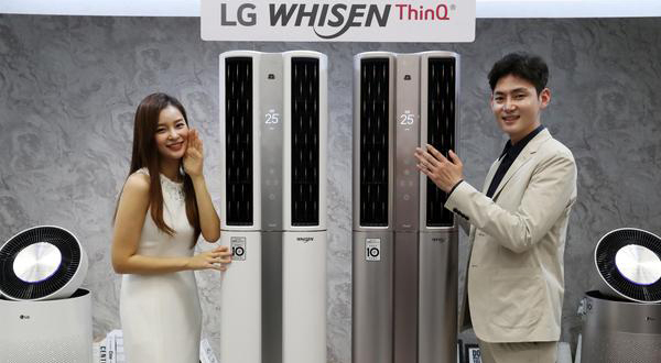LG Elec unveils 2018 air conditioner lineup embedded with AI