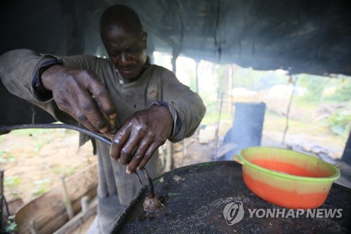 IVORY COAST MANUFACTURE OF ARTISANAL LIQUOR