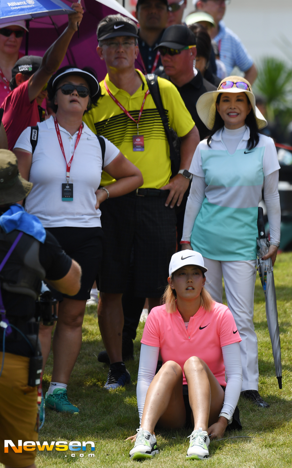 [포토엔HD]HSBC 챔피언십 우승 미셸위 '부모님과 편안한 대기'