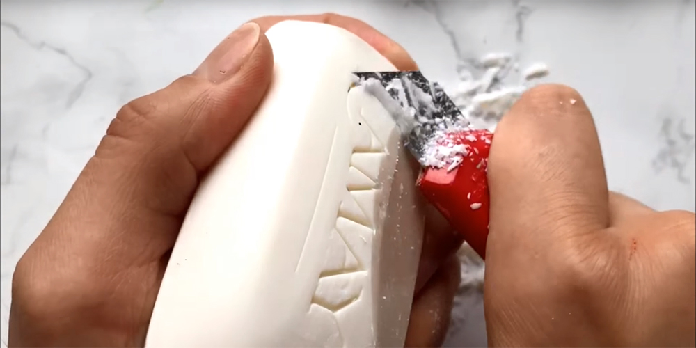 '사각사각' 비누 깎는 ASMR 영상 인기