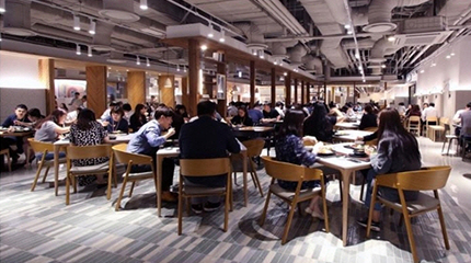 CJ Freshway teams with WeWork to serve boxed meals to self-service kiosks