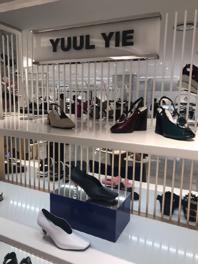 디자이너 브랜드 '율이에(YUUL YIE)' 현대백화점 무역센터 점에 스토어 오픈