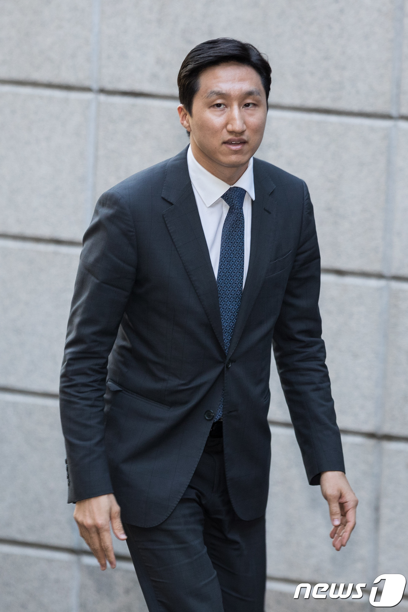 제사 참석하는 정기선 현대중공업 부사장