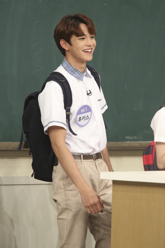 '아는 형님' NCT 루카스, SM오디션 비화 공개.."3단 모델포즈로 합격"