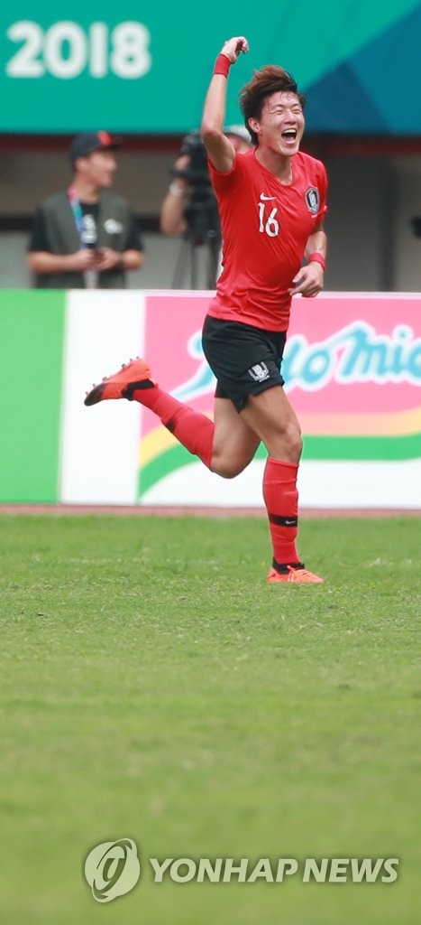 '멀티골' 황의조, 와일드카드의 진면목