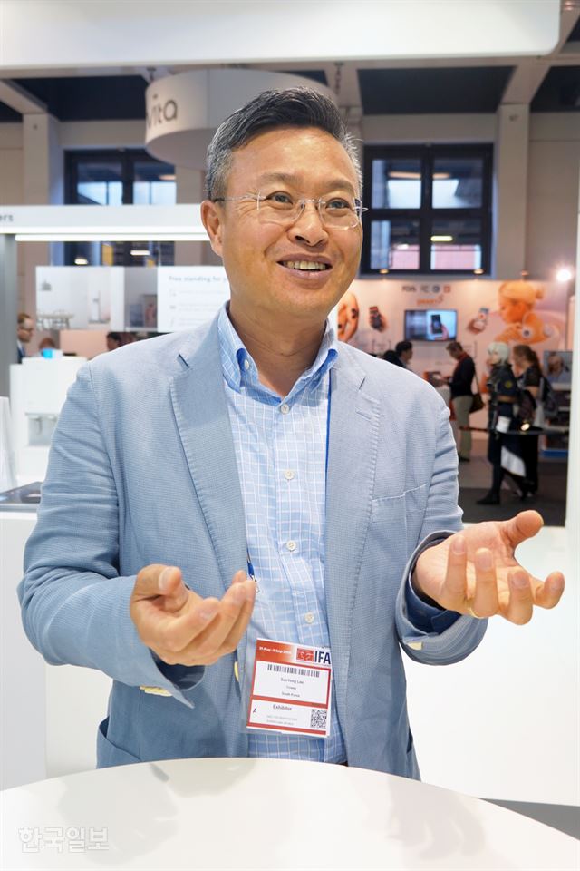 정수기에도 인공지능.. 코웨이 7년 만에 유럽 노크