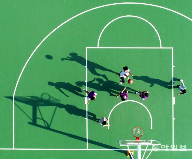 [포토 에세이]해에게서 소년에게