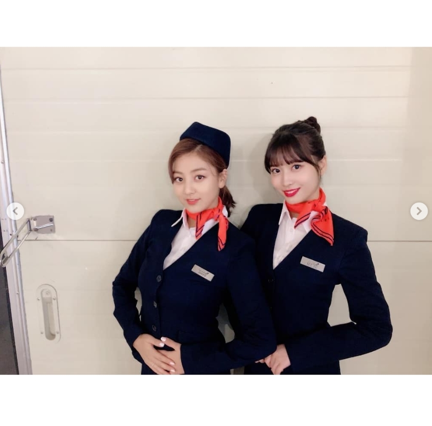 TWICE MOMO X Jihyo transforms Stewardess 'each time on board this plane'