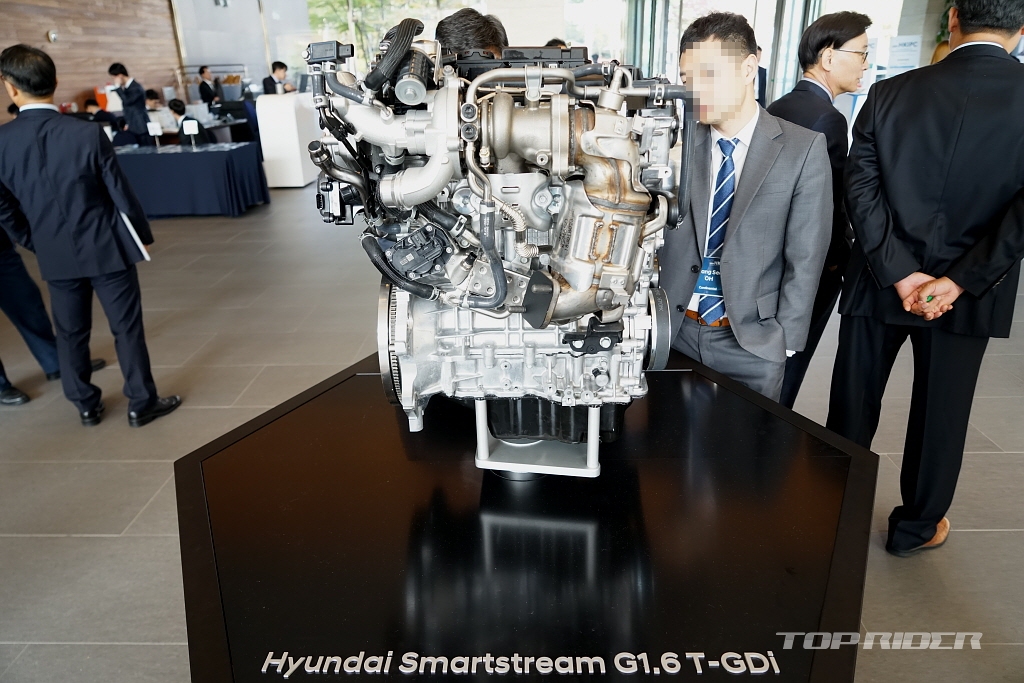 현대차 CVVD 적용 'T-GDi 엔진' 공개, 내년 양산 | 탑라이더