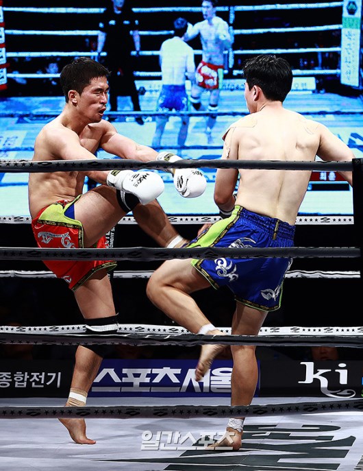 [포토]'MAX FC15' 최훈,김준현의 빈틈 사이로~