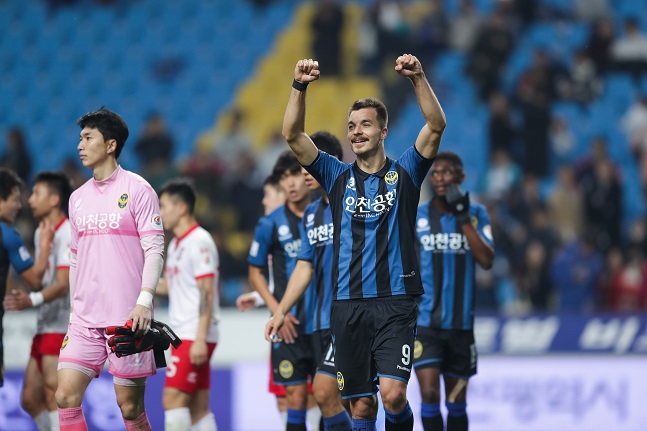 인천 공격수 무고사, K리그1 35R MVP