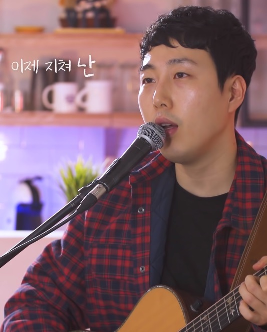 Busker Busker leader Jang Beom-june returns as YouTuber