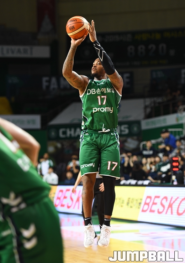 [JB 주간 MVP] 6강 PO, 내가 이끈다! KCC 이정현 & DB 포스터