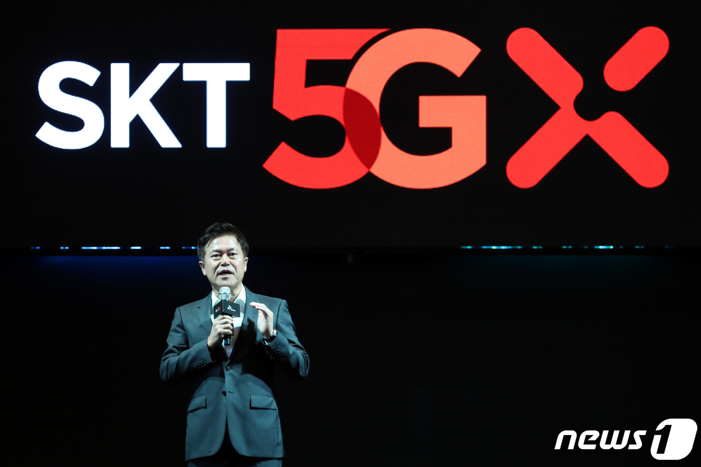 SKT 박정호 사장 '5GX 기술 소개'