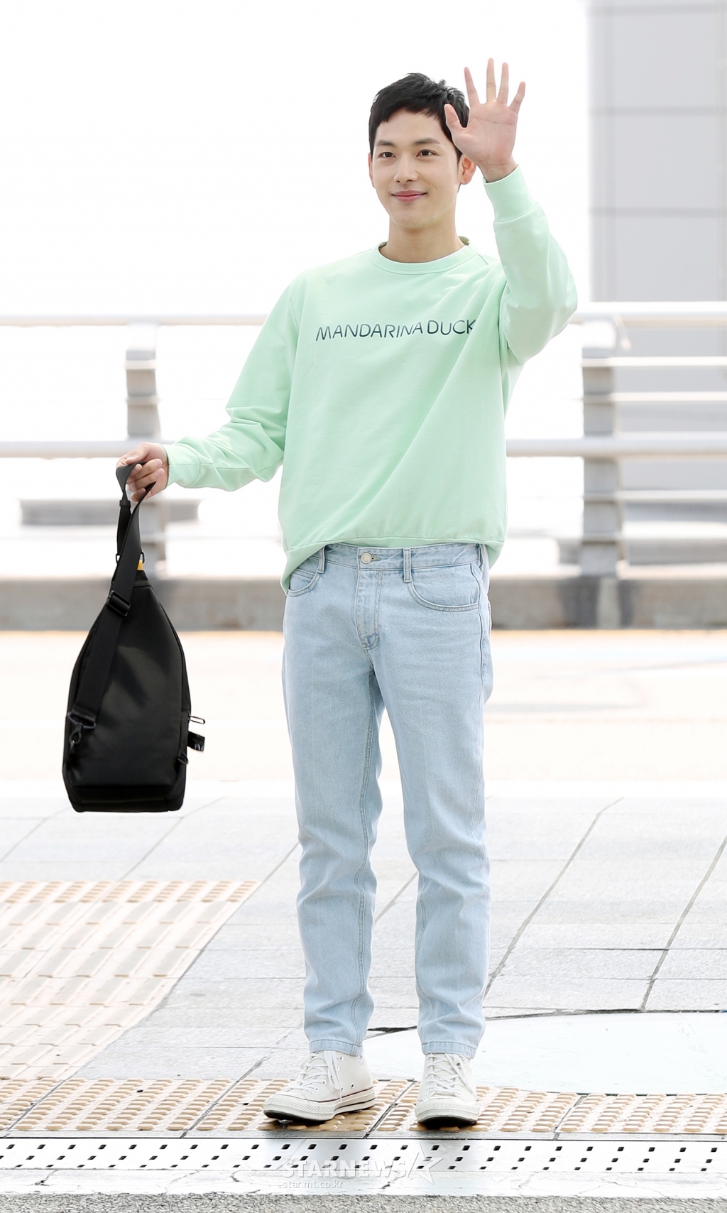 Lim Siwan , 'I'm leaving for my first overseas photo shoot after the ...