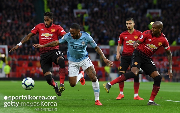 [EPL 31R] 물러서지 않는 맨유-맨시티, 0-0 팽팽 접전(전반 종료)