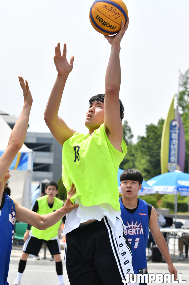 [JB포토] U18 팀코리아 2.5 '한뼘더 높은 높이로 슛'