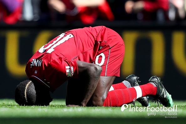 [EPL ISSUE] 리버풀의 '19분 천하' 결국 맨시티 승리에 눈물