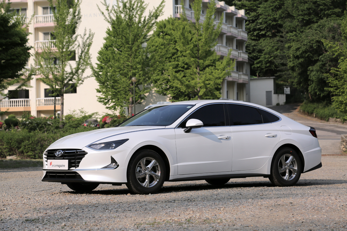 [시승] 쏘나타(DN8) LPi 스마트 등급, 이런 사람이 사라! | 엔카매거진