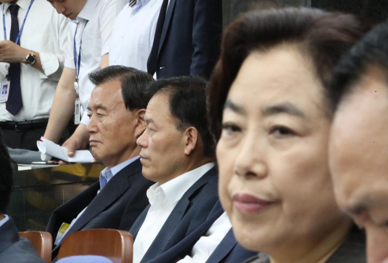 한국당, 박순자에 최후통첩?.."오늘 사퇴 안하면 당 윤리위 회부"