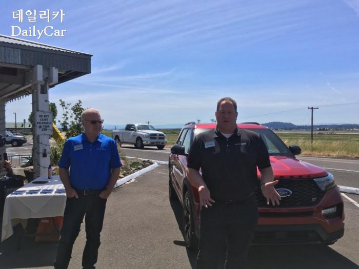 빌 구빙 포드 엔지니어, "신형 익스플로러는 완전히 새로워진 SUV" | 데일리카