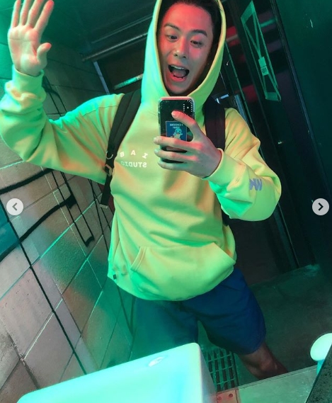 Beenzino unveils birthday prize created by Couple Stephanie (Ft. Hangul ...