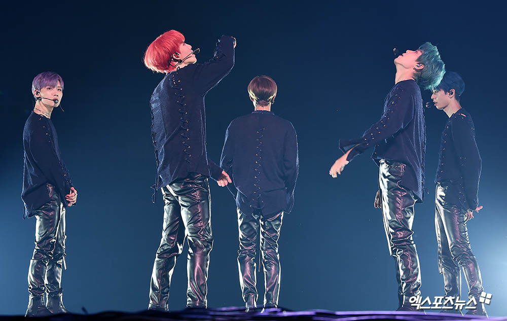 AB6IX '전곡 작사 작곡한 작곡돌'[엑's HD포토]