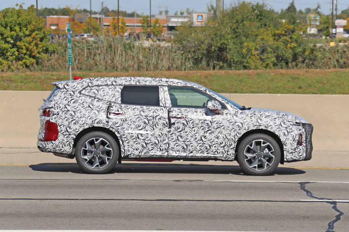 [스파이샷] 쉐보레 블레이저 3열 시트 버전 | 글로벌오토뉴스