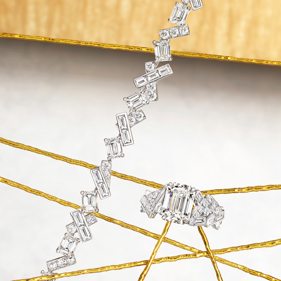 그라프, 운명적 연결고리를 표현한 스레드 컬렉션