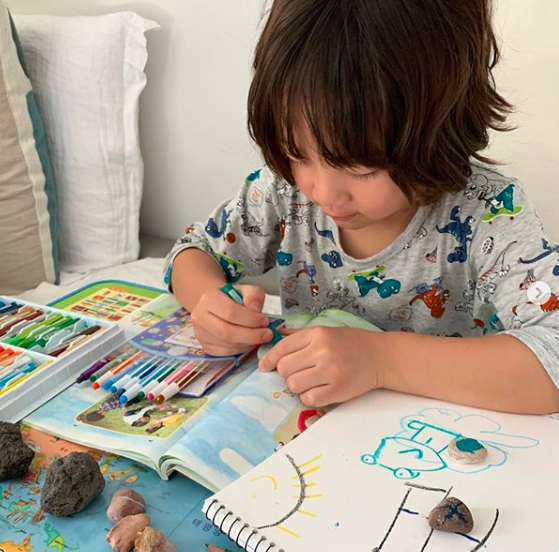 '이휘재 아들' 서언, 각도 미남 등극..집콕 생활ing[★SHOT!]