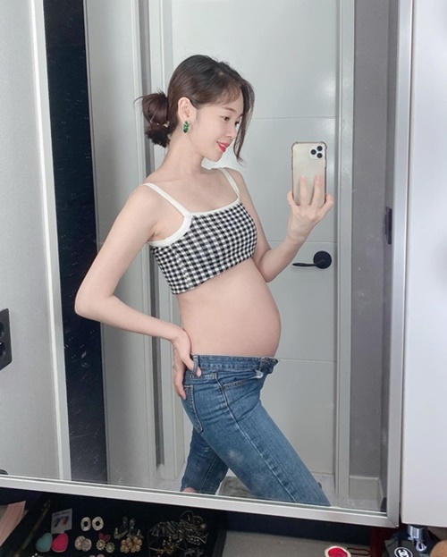 김보미, 아름다운 D라인 공개 "9kg쪄 51kg..괜찮은 거죠?" [M+★SNS]