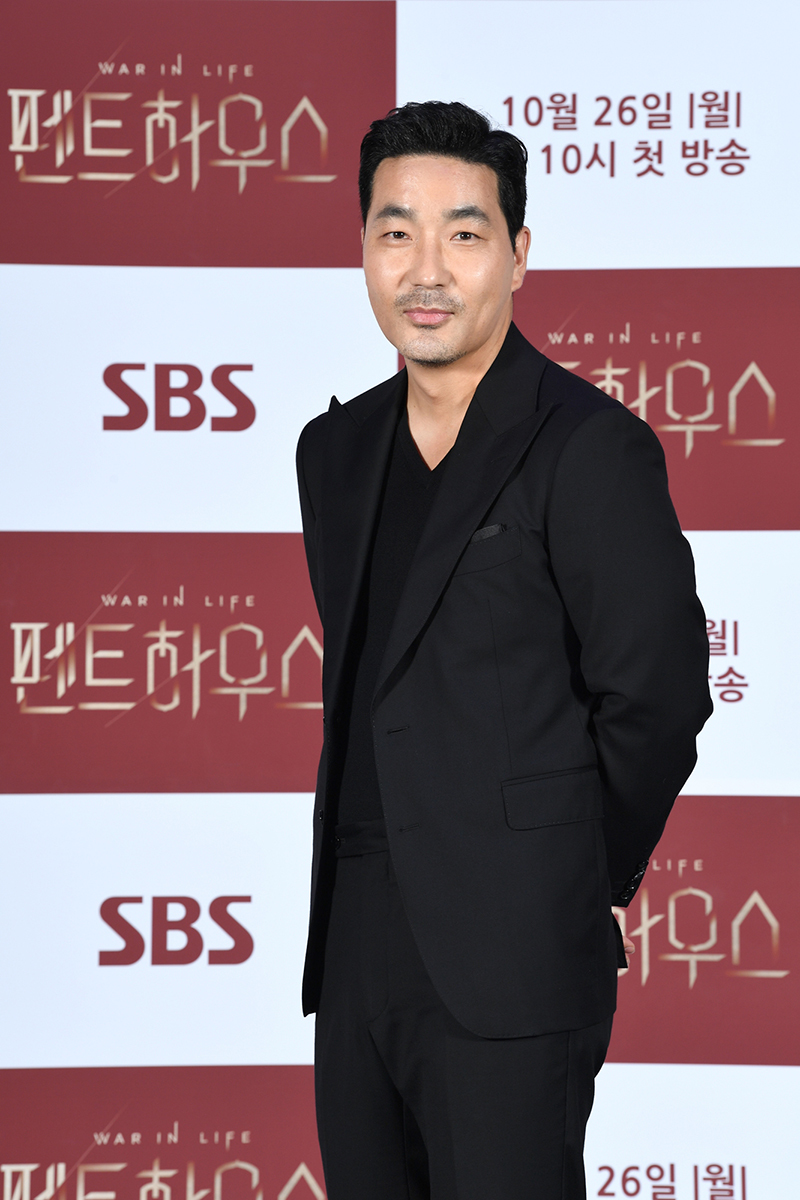 " Running Man " side " Penthouse ' Kim So-yeon and Eugene and Lee Ji-ah ...