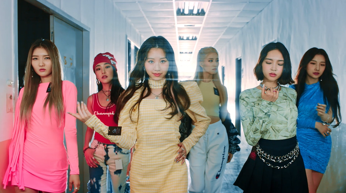 "난 노는 물이 달라"..블링블링, 존재만으로도 빛나는 자신감 'G.G.B' [쥬크박스]