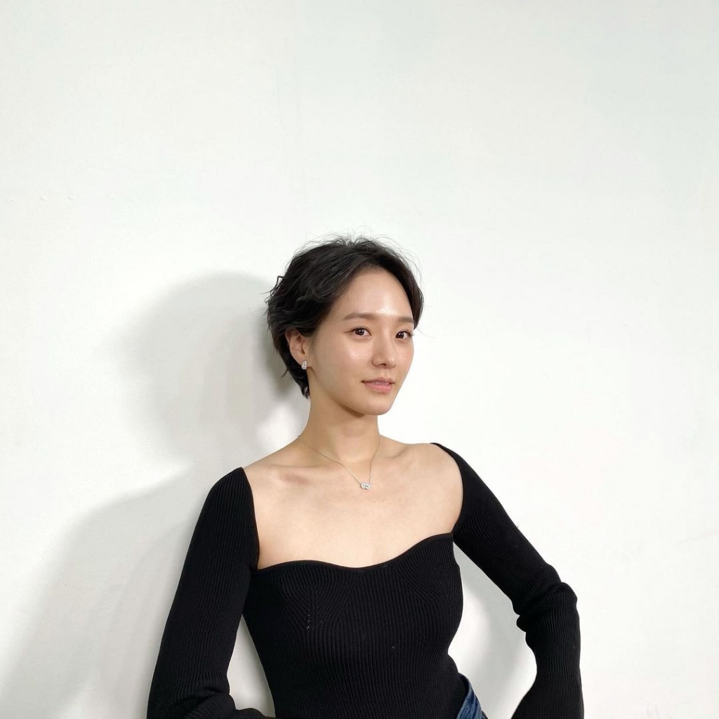 박규영, 멋쁨 가득한 숏컷+아찔 쇄골라인[스타IN★]