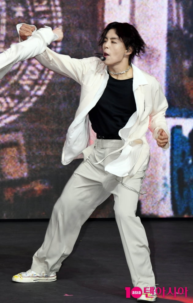 [TEN 포토] T1419 노아 '장인의 화려함'