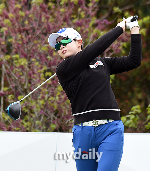 김지영2·김효문, KLPGA 챔피언십 3R 10언더파 공동선두