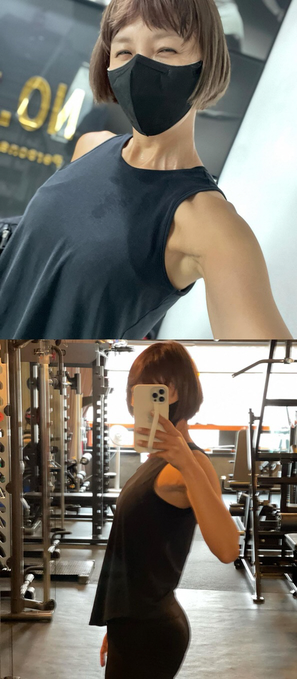 '173cm·56kg' 최은경 "큰 근육 쓰니 입에 쇠 냄새 나"..49세 중 '최강 몸매'
