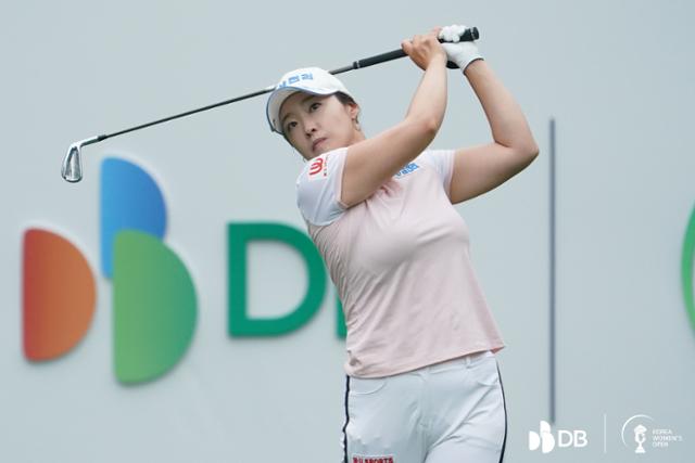홍란, KLPGA 최초 1000라운드 달성 "아직도 마음은 신인"