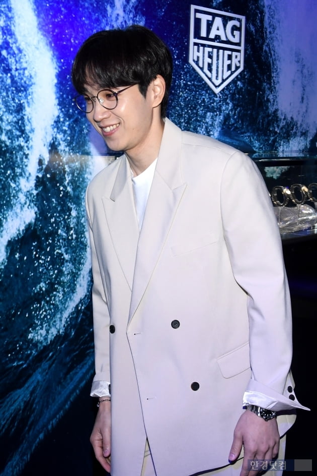 [포토] 이석훈 수줍은 미소 지으며