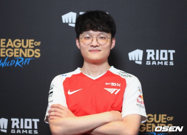 개막 3일차 WCK, 추억의 LOL 챔피언 다수 출현 '눈길' [WCK]