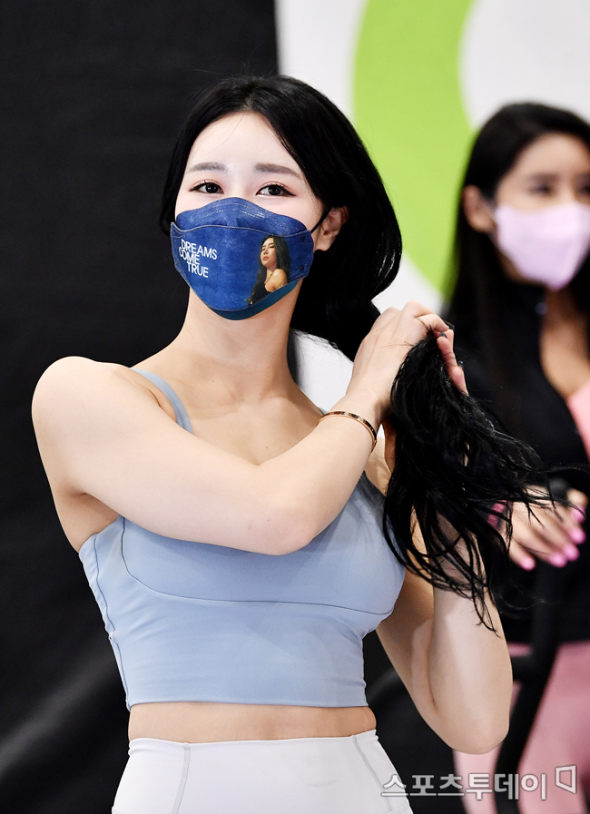 [ST포토] 유예주, '마스크로 가려도 예쁨'