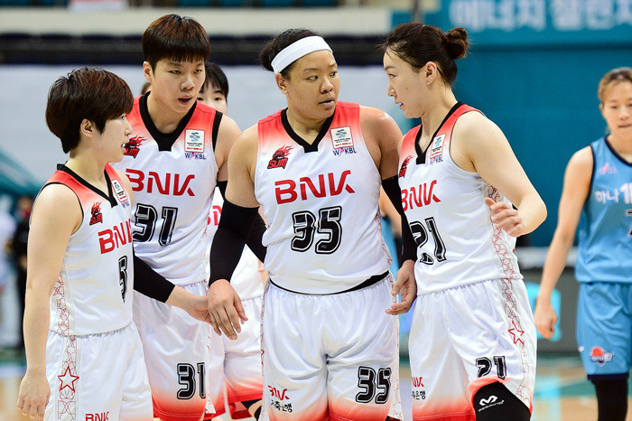 [뒷북STAT] BNK, 1Q 10점 열세→15점 차 역전승..역대 5번째