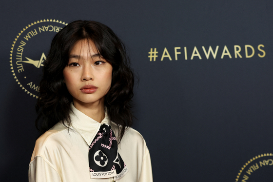 Hoyeon lands role in 'Disclaimer'