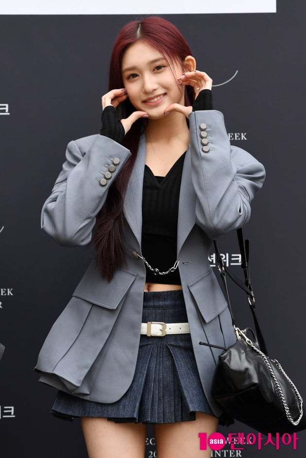 [ten 포토 ] 아이브 이서 중3 귀여운 막내 과즙미 팡팡