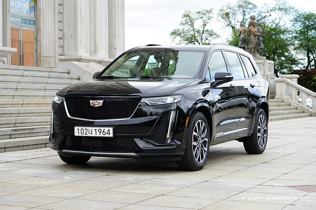 [시승기] 캐딜락 XT6, 스포티한 감각의 패밀리 SUV | 탑라이더