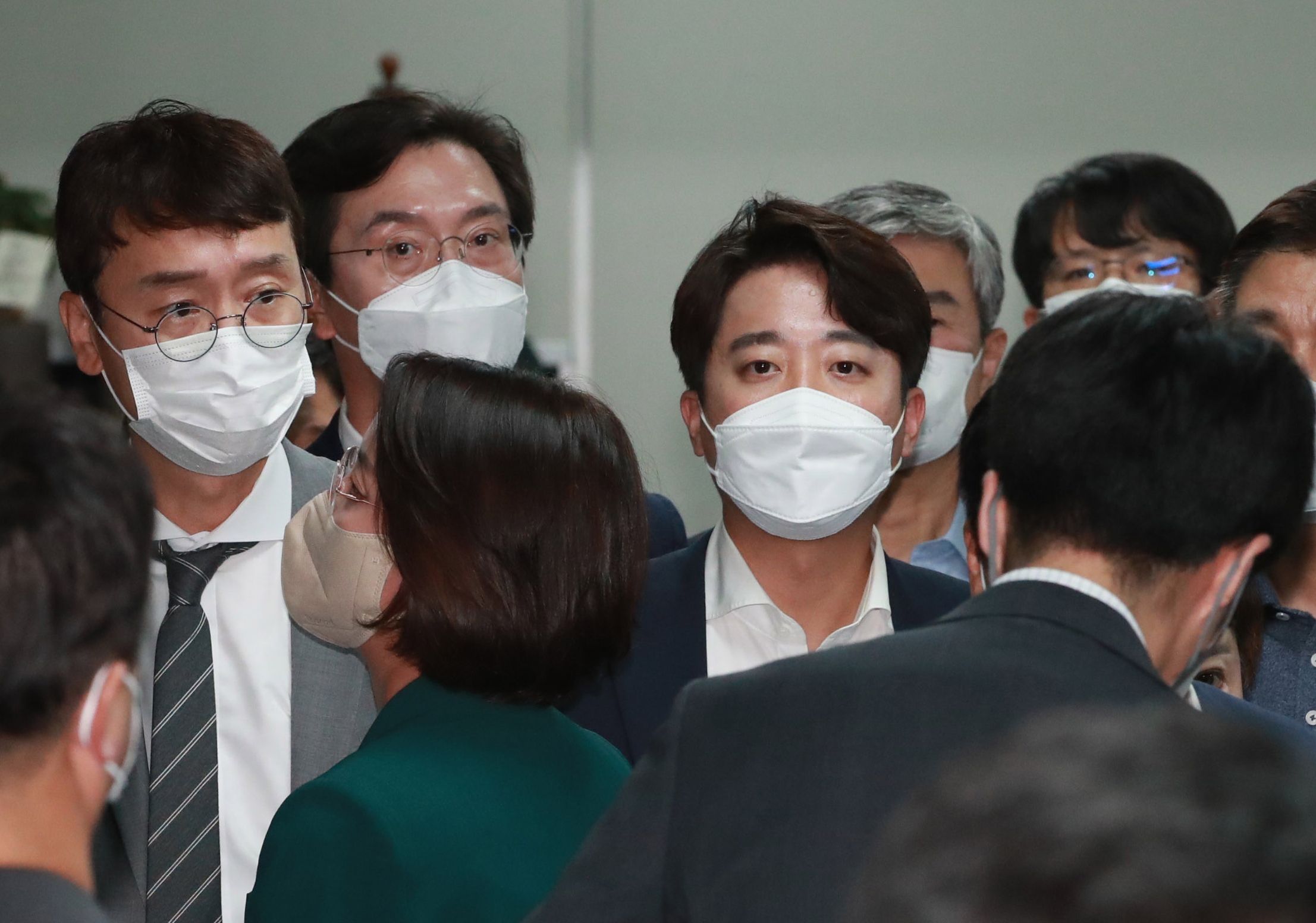 이준석 중징계 나오자 '남이장군' 빗댄 김웅..무슨 뜻?